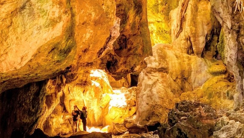Inilah Goa di Indonesia yang Indah Nan Memukau - Travel Diva
